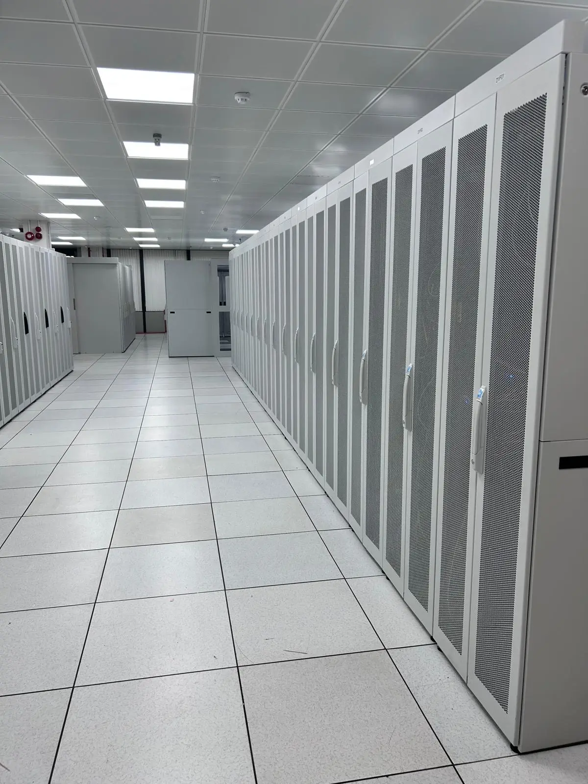 Data Halls | Docklands Data Centre Limited
